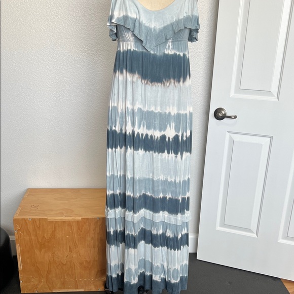 Gypsy 05 | Dresses | Gypsy 5 Blue And White Tiedye Maxi Dress | Poshmark